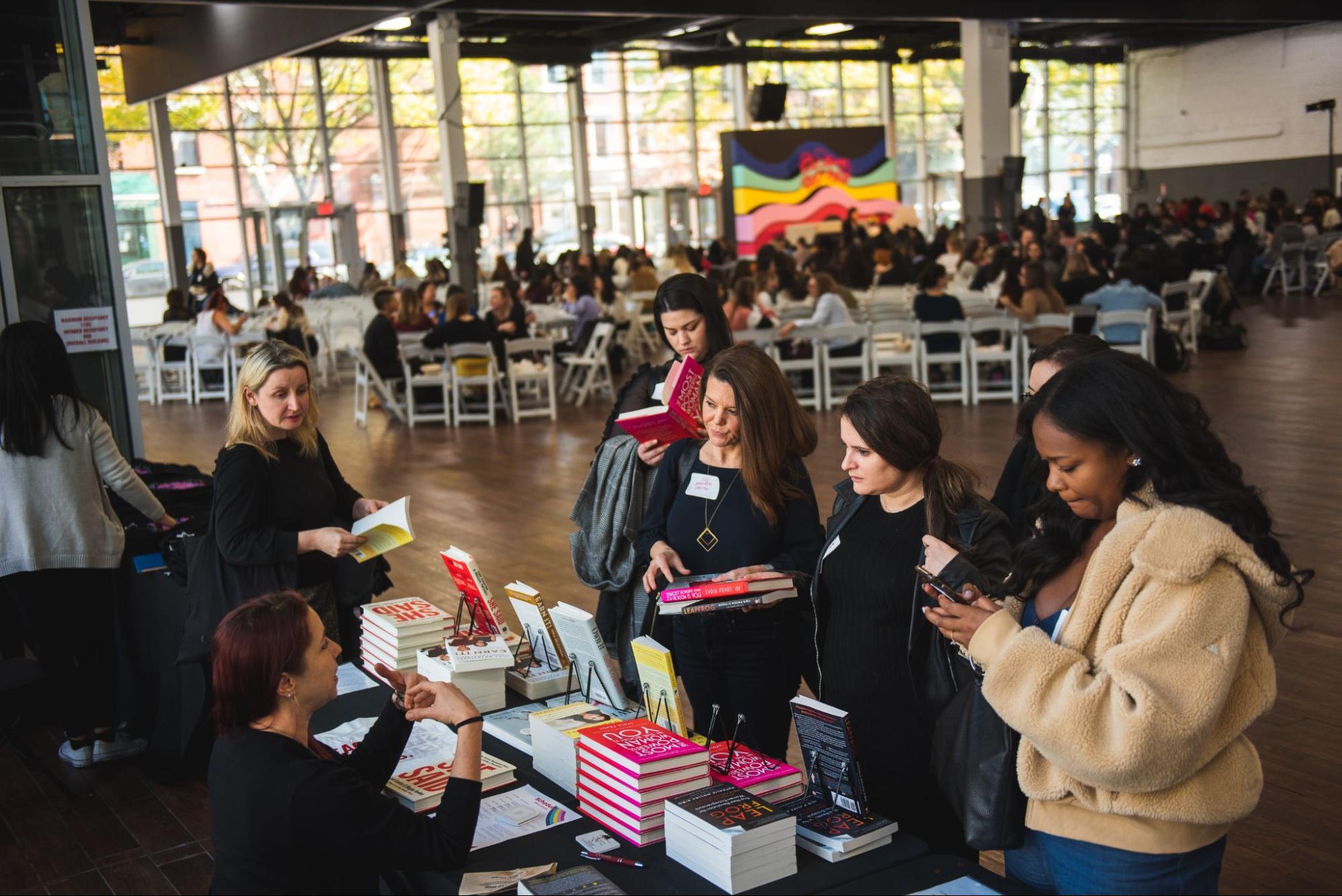35 Creative Trade Show Booth Design Ideas