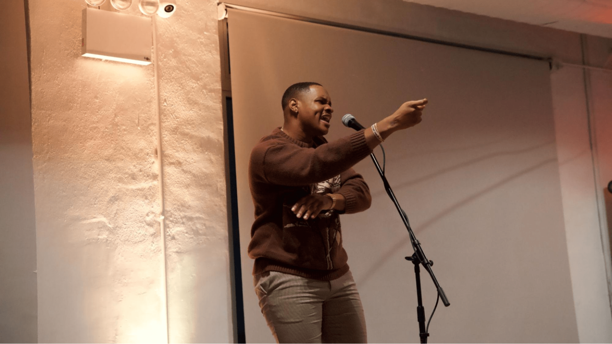 How to Plan a Virtual Event or Webinar: Your Ultimate Guide