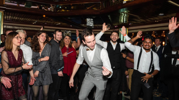 New Year’s Eve Event Ideas: Your Ultimate Guide & Checklist